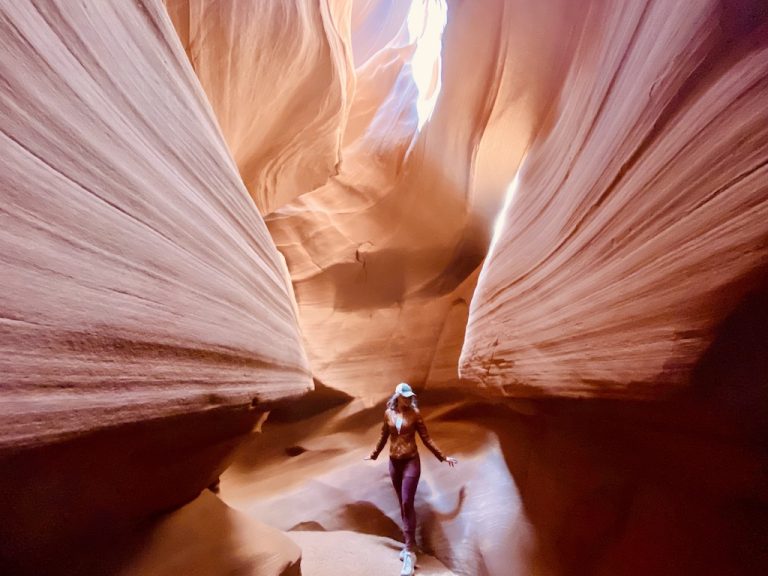 How to Visit Antelope Canyon: A Complete Guide - Gina On A Plane