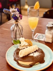 10 Must-Try Restaurants in Barcelona's Gothic Quarter - Gina On A Plane